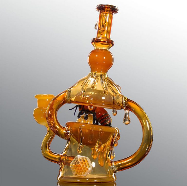 Heady Glass: The Functional Art Movement - piecewater.com
